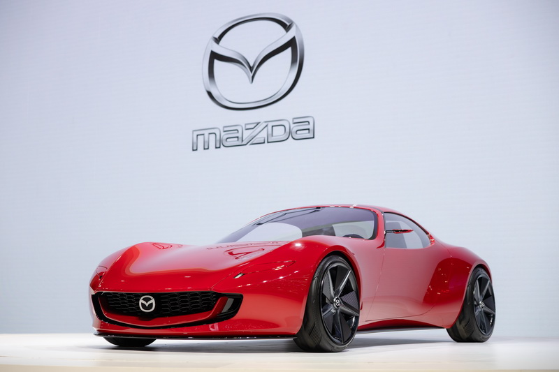 มาสด้าโชว์สุดยอดเทคโนโนโลยีแห่งอนาคต Multi-solution นำรถต้นแบบ Mazda ...